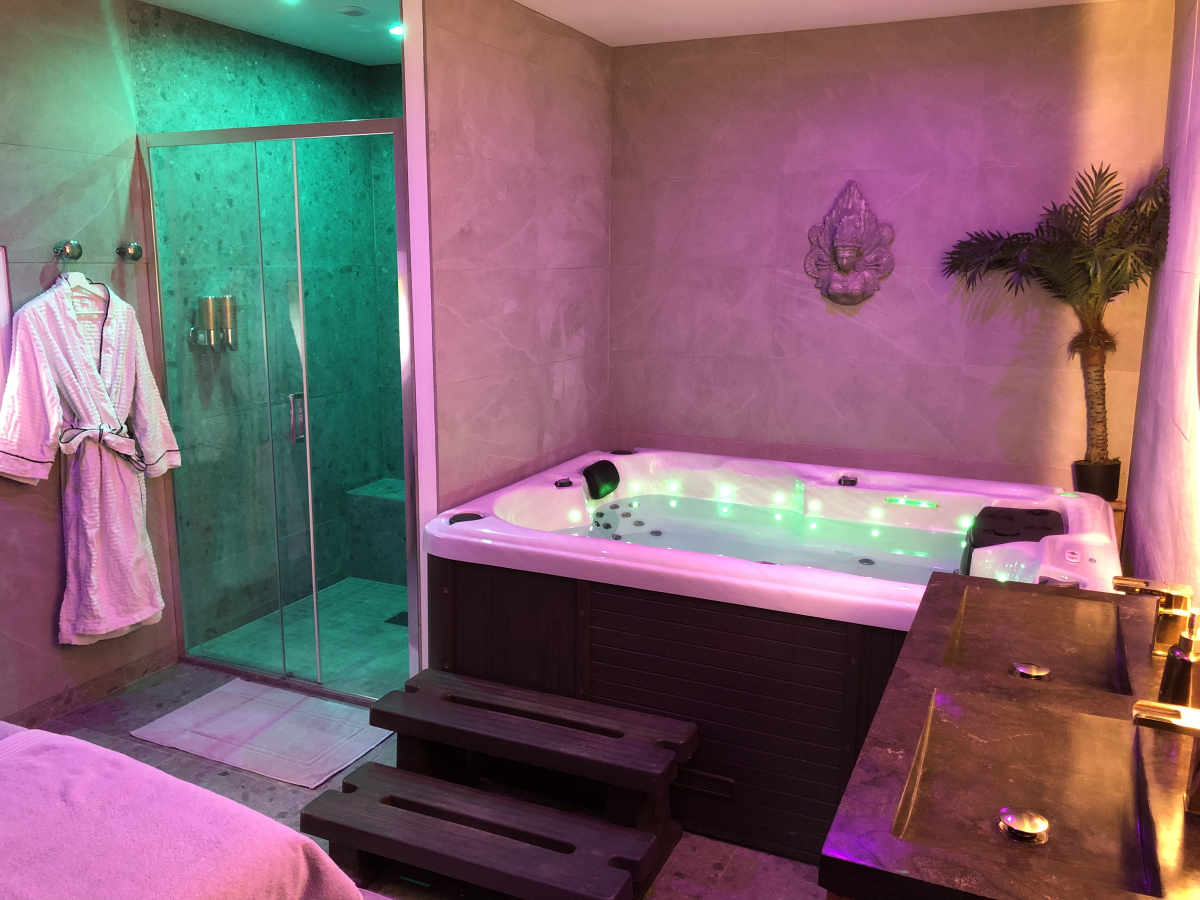 Gite romantique avec spa privatif proche Paris - Introuvable